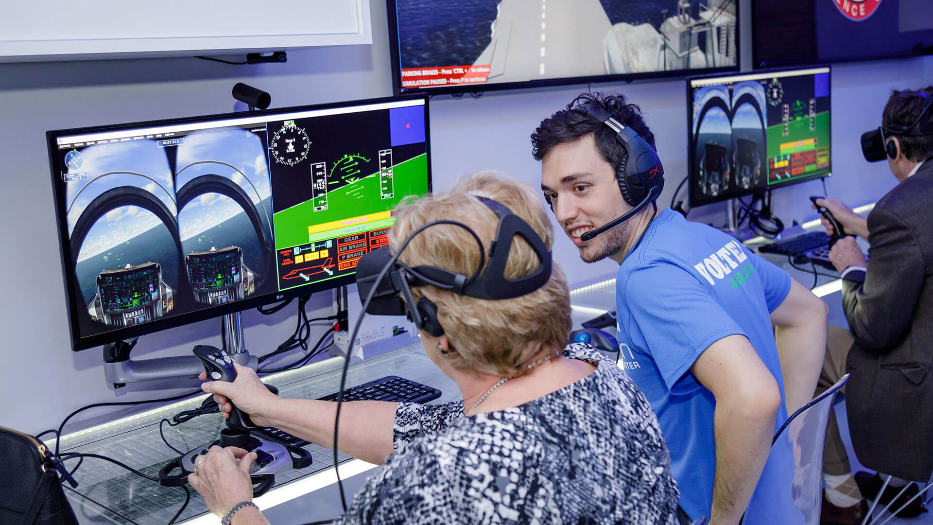 Become an Adult Volunteer at Orlando Science Center